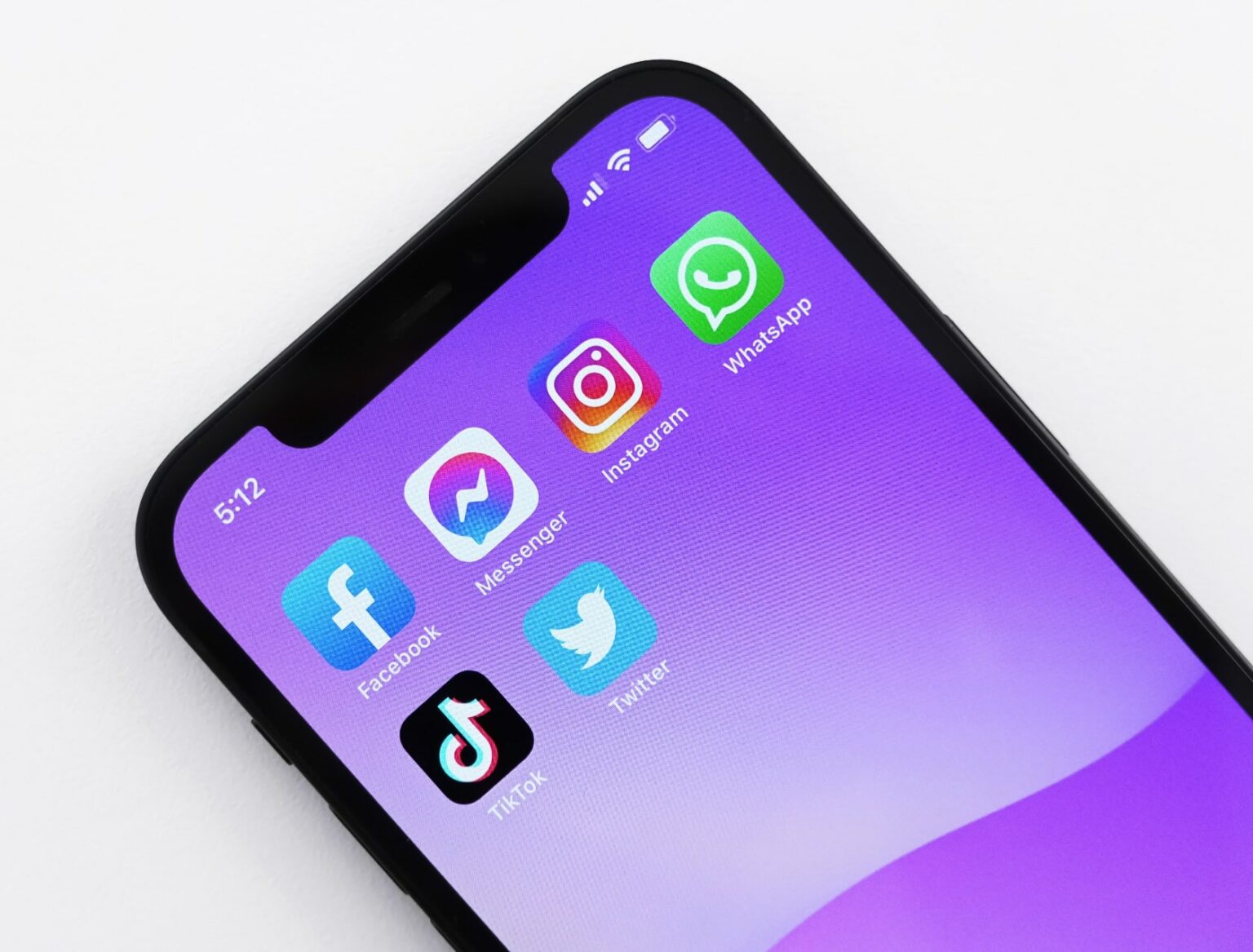 How To Be A Rapper For Beginners & Pros in 20 Steps!